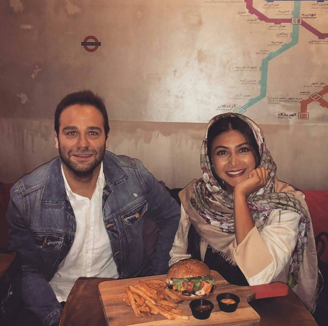 اولین عکس از شوهر دوم آزاده صمدی خانم بازیگر با این عکس سر زبان ها افتاد