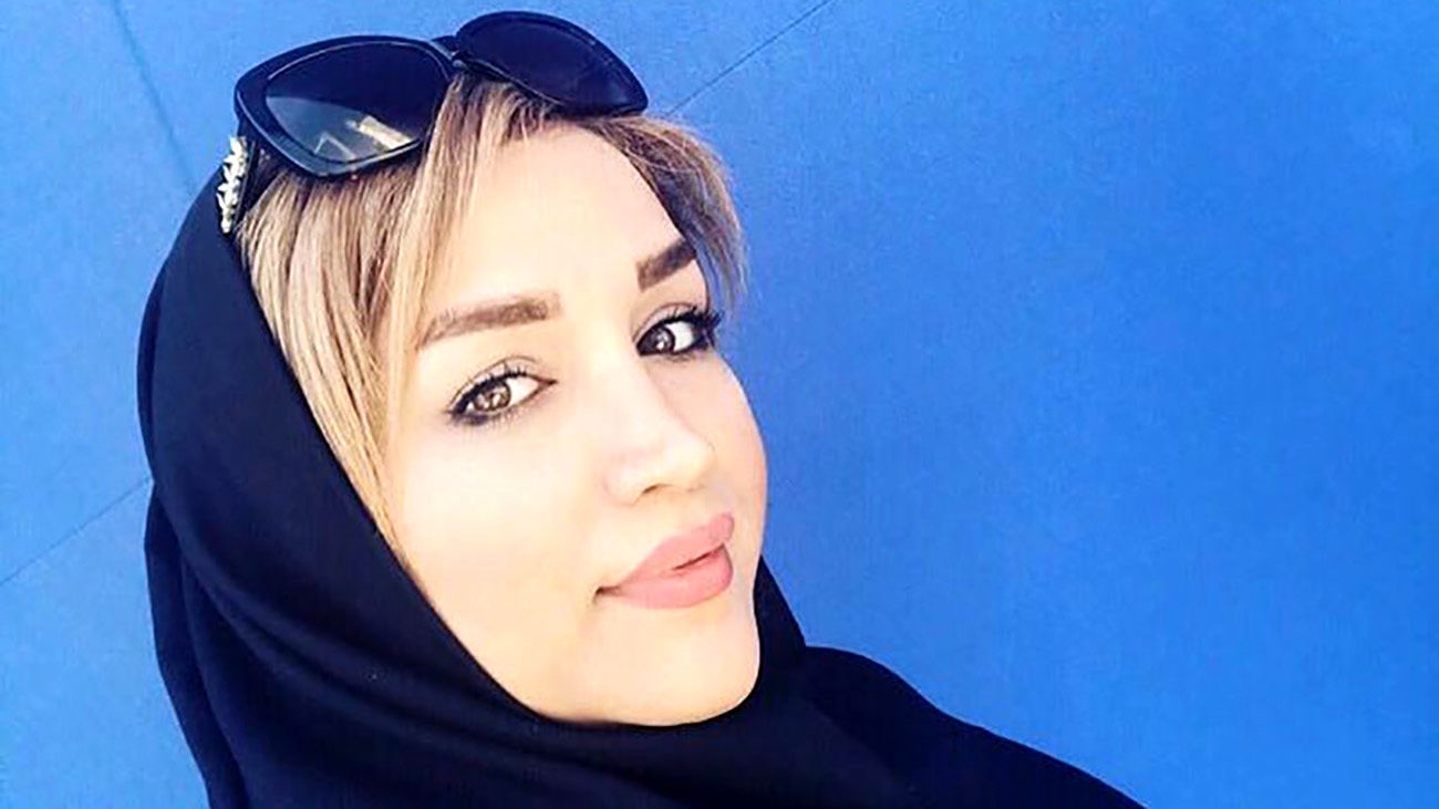 مامک جمشیدی کیست؟ خواهر پژمان معروف تر از خودش عکس ها