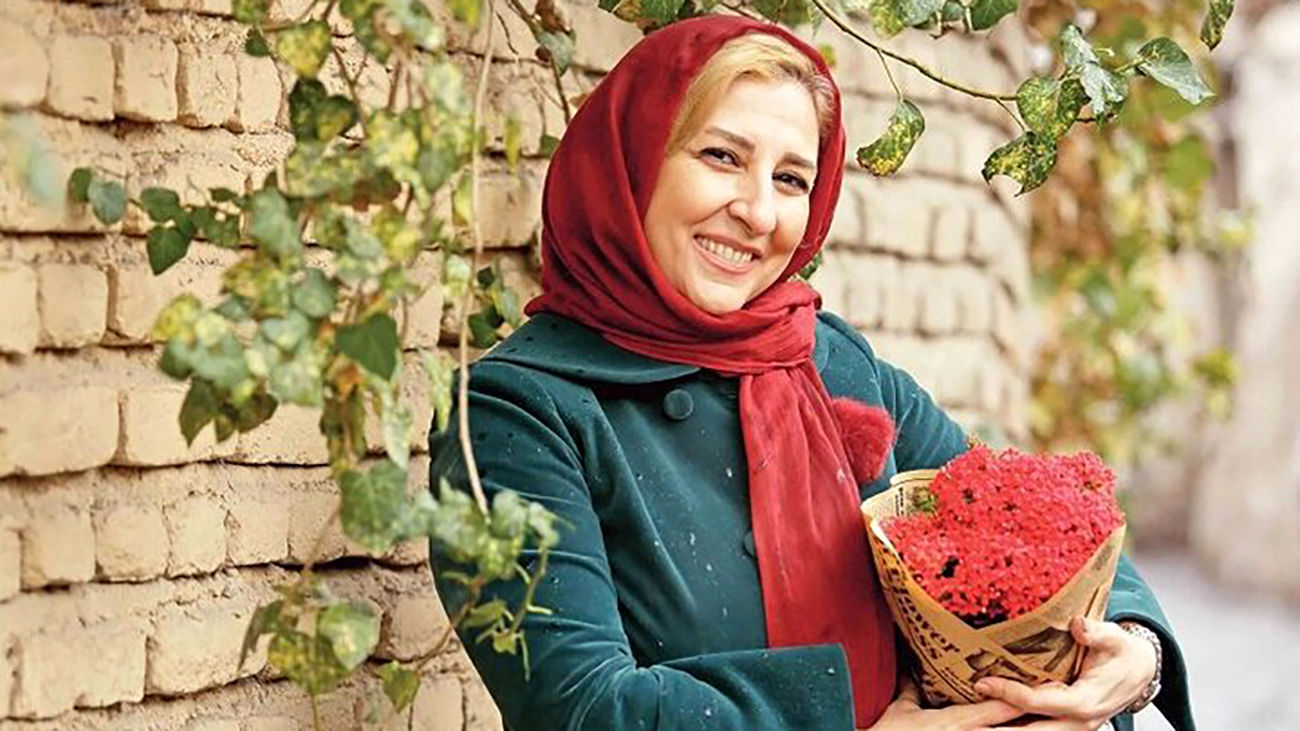 عکس گرانترین آرایش مرجانه گلچین خانم بازیگر را واقعا نمی شناسید